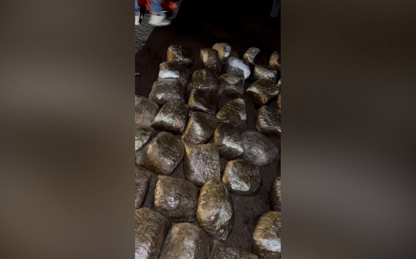 Narkokuryerliyə cəlb olun şəxs saxlanıldı (FOTO/VİDEO) - Trend.Az